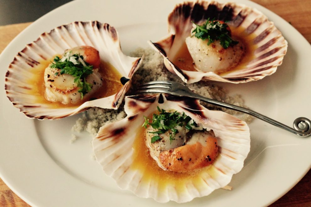 Pan roasted scallops with orange-lemon sauce - Charlotte Puckette